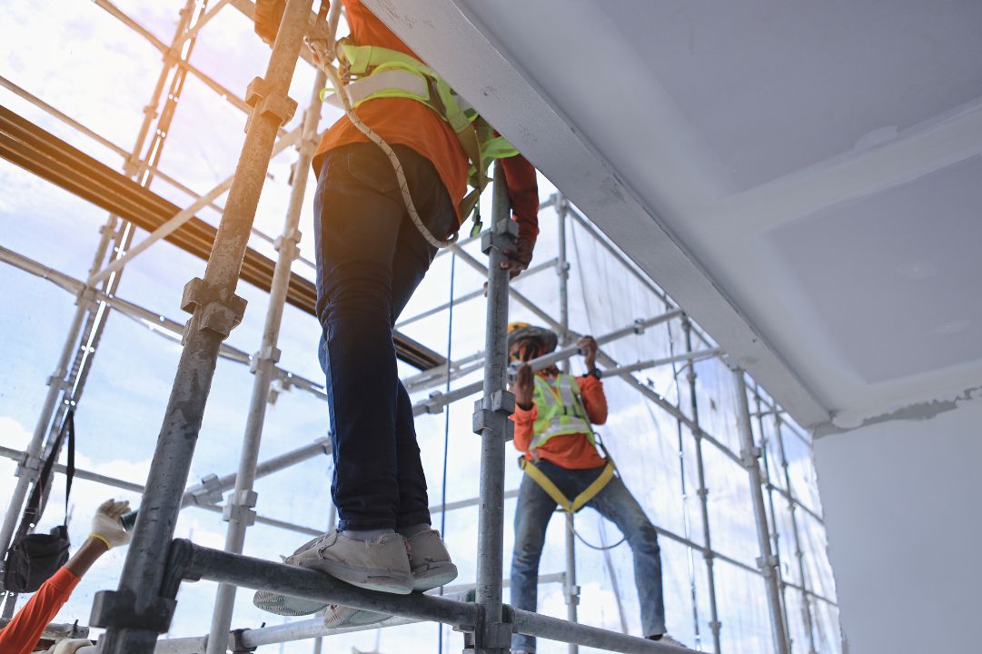 Qu'est ce qu'un échafaudeur ? Découvrir le métier